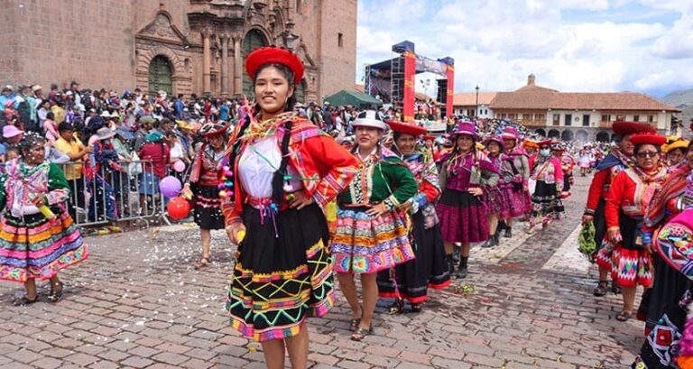 Descubre los Carnavales de Perú 2025: La ruta completa para vivir las tradiciones, festividades ...